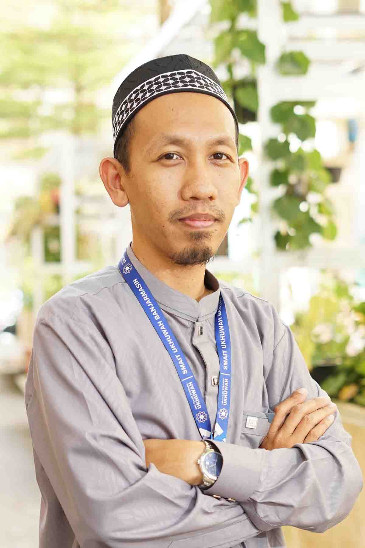 Pendidik & Tenaga Kependidikan | SMAIT UKHUWAH